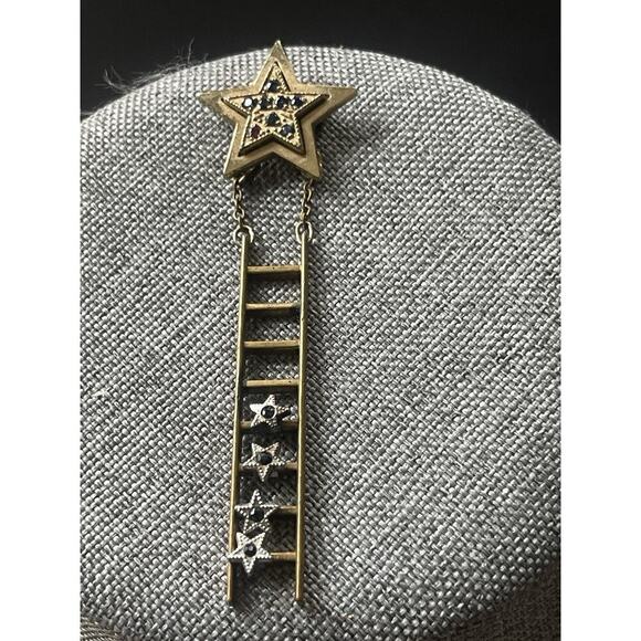 Mary Kay | Jewelry | Vtg Mary Kay Ladder Of Success Pin Brooch ...